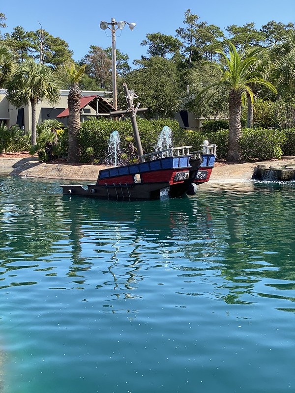Mutiny Bay – North Myrtle Beach, SC – A Couple of Putts
