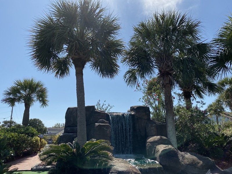 Mutiny Bay – North Myrtle Beach, SC – A Couple of Putts