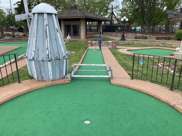 Cool Crest Mini Golf Replayed – Independence, MO – A Couple of Putts