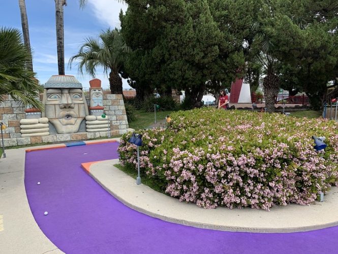 Castle Park Mini Golf (Purple Course 3) – Sherman Oaks, CA – A Couple ...