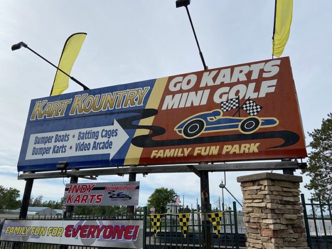 Northland Kart Kountry Mini Golf – Brainerd, MN – A Couple of Putts