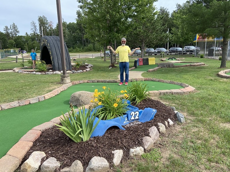 Northland Kart Kountry Mini Golf – Brainerd, MN – A Couple of Putts