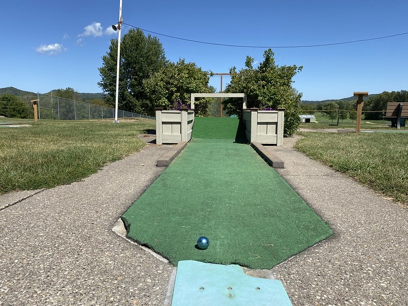 Walsh Golf Center Mini Golf – Lacrosse, WI – A Couple of Putts