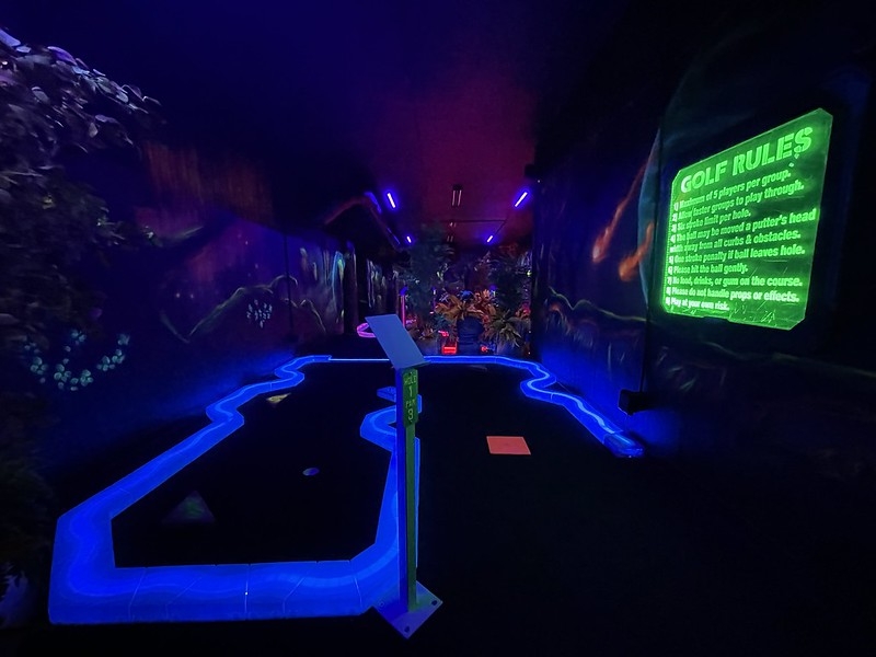 Wild Fun Zone Mini Golf – Wisconsin Dells, WI – A Couple of Putts