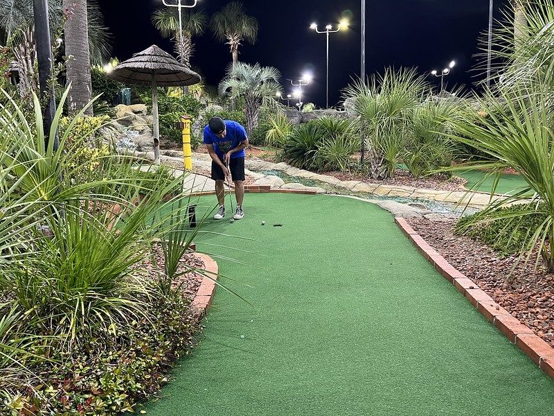 Mayday Golf (Mayday Mountain) – North Myrtle Beach, SC – A Couple of Putts